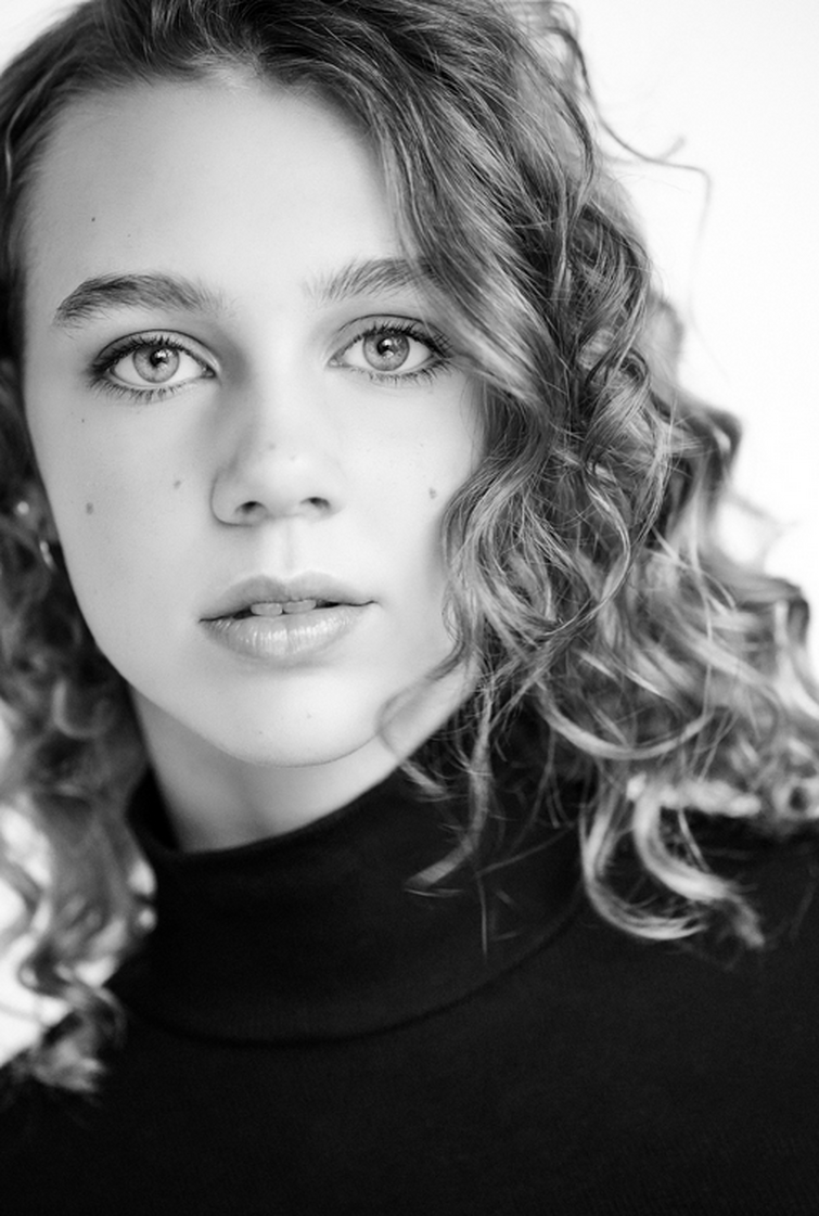 ELLE GRAHAM | Fandom ELLE GRAHAM | Fandom
