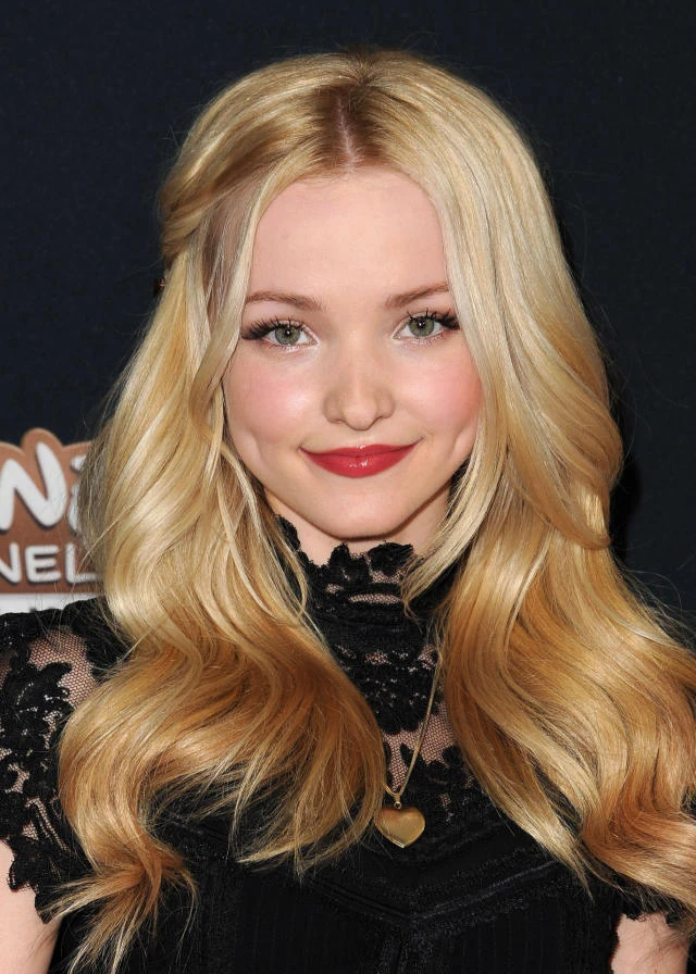 Violet Parkinson | Caitlin Series Wiki | Fandom