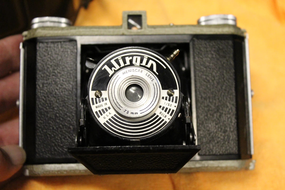 Wirgin Deluxe | Camerapedia | Fandom