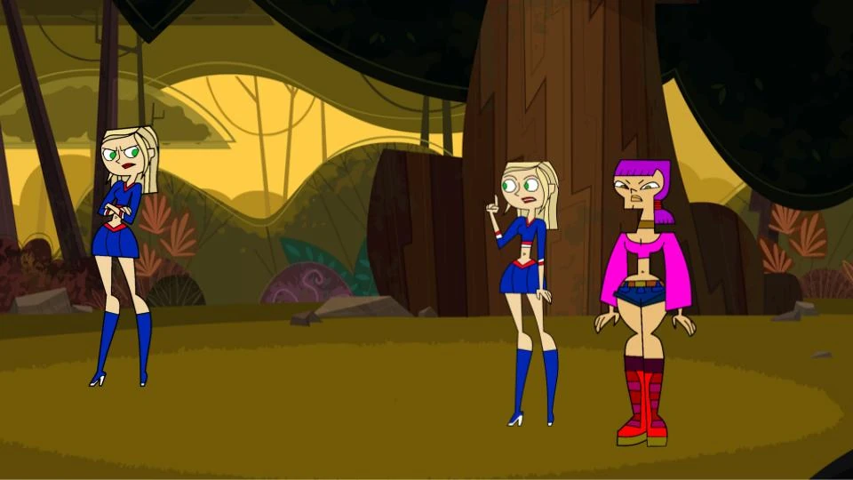 The Red Scrunchie Clique | Camp Cash Wiki | Fandom