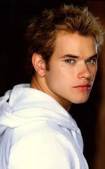 Emmett McCarty | Camp Mytholigy Wiki | Fandom