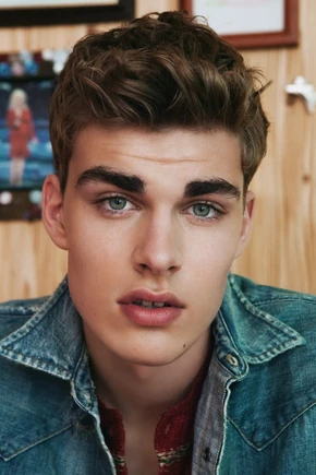 Hunter Livianna | Camp Half-Blood Fanon Wiki | Fandom