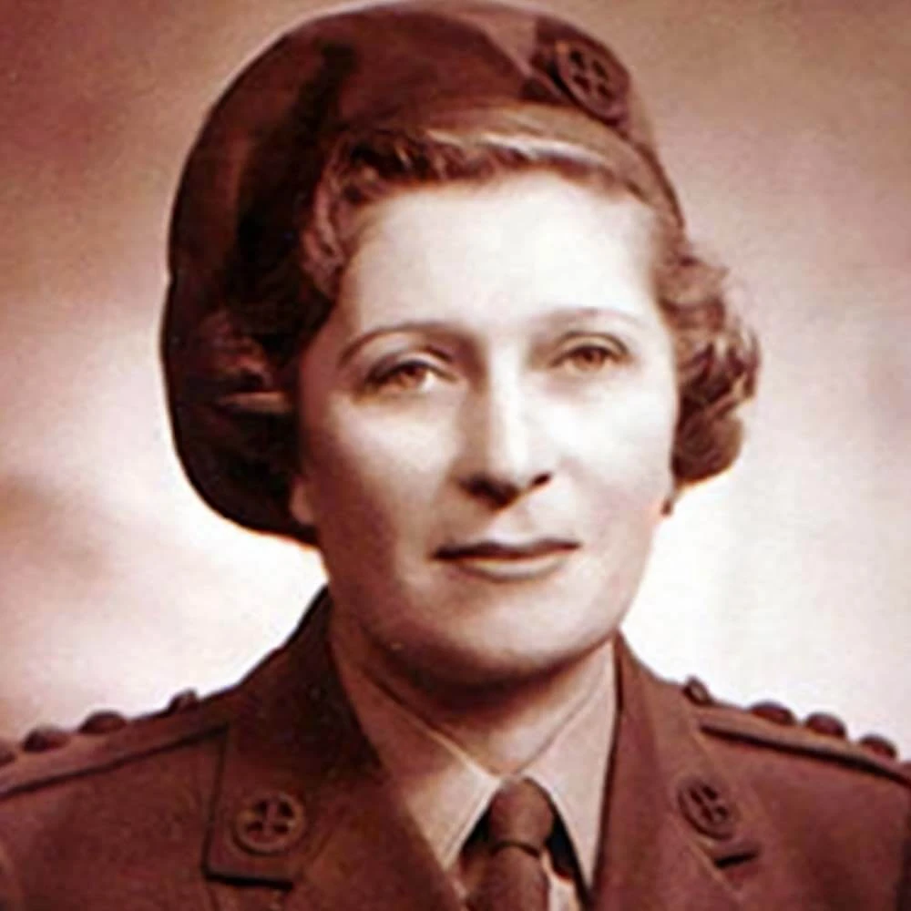 Lise de Baissac | Cards, the Universe and Everything Wiki | Fandom