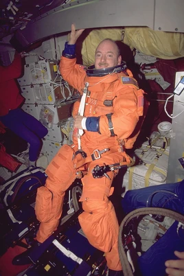 Scott Kelly | Cards, the Universe and Everything Wiki | Fandom
