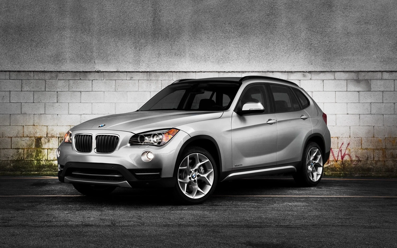 BMW X1 | Carinfo Wiki | Fandom