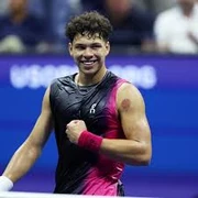 Coy Wire | Carl Azuz Wiki | Fandom