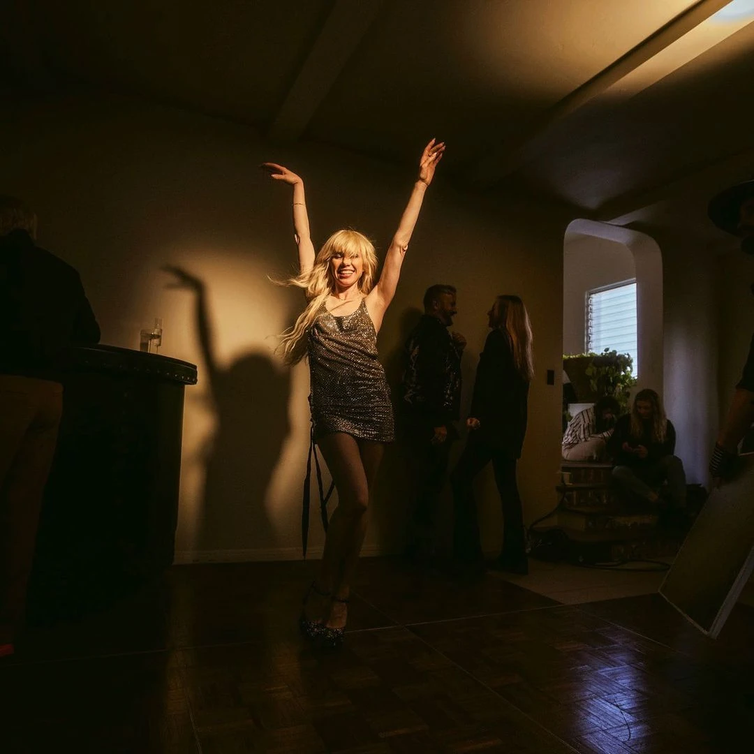 The Loveliest Time / Photoshoots | Carly Rae Jepsen Wiki | Fandom