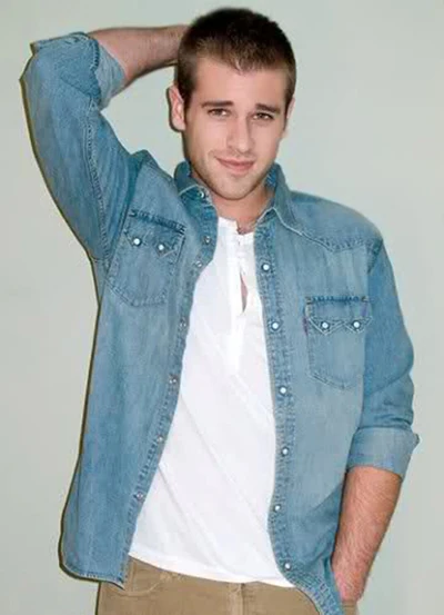 Shane Leever | Čarodějky - Další generace Wiki | Fandom