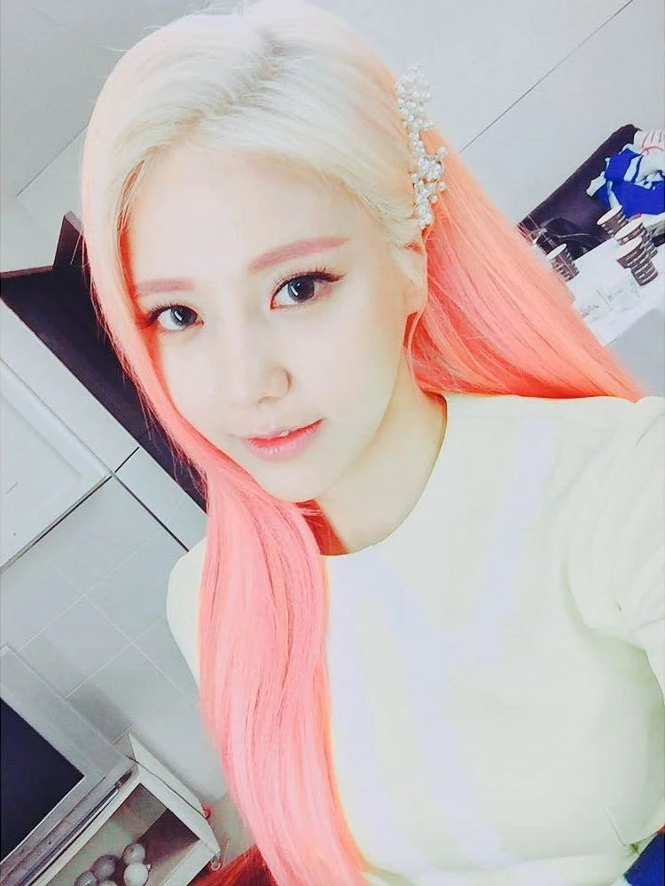 Woo Jiah | Carpe Omnia Wiki | Fandom