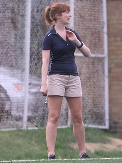Judy Greer Carrie Chloë Moretz And Julianne Moore Go Behind The