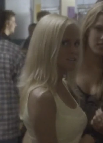 Donna Thibodeau (2002) | Carrie Wiki | Fandom