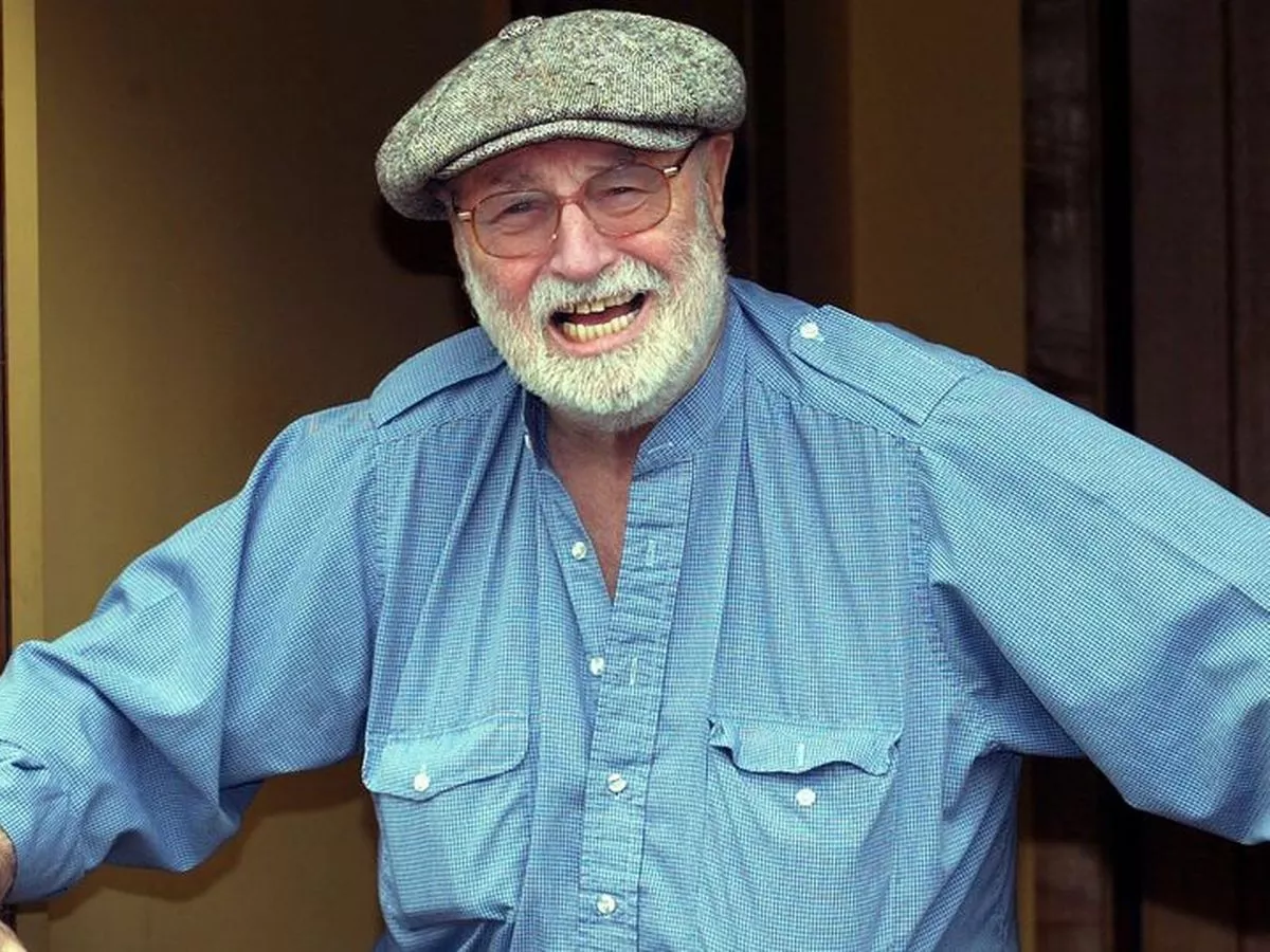 Bill Maynard | Carry On Wiki | Fandom