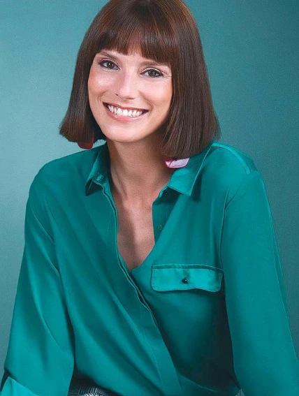 Manuela Pal | Casi Ángeles Wiki | Fandom