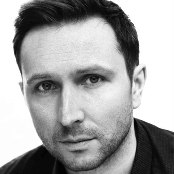 Alex Walkinshaw | Holby Wiki - Casualty and Holby City | Fandom