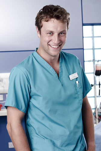 Tom Kent | Holby Wiki - Casualty and Holby City | Fandom