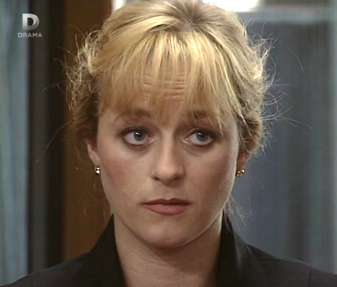 Laura Milburn | Holby Wiki - Casualty and Holby City | Fandom