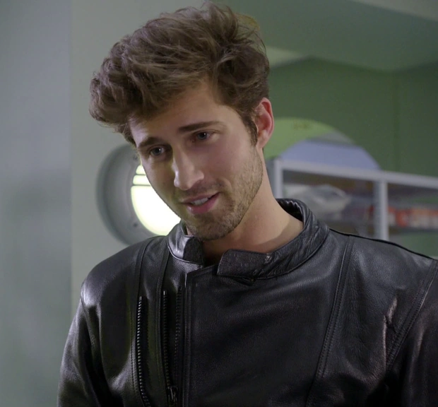 Zach Manley | Holby Wiki - Casualty and Holby City | Fandom