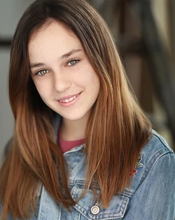 Sarah Giles | Cats and Dogs Wiki | Fandom