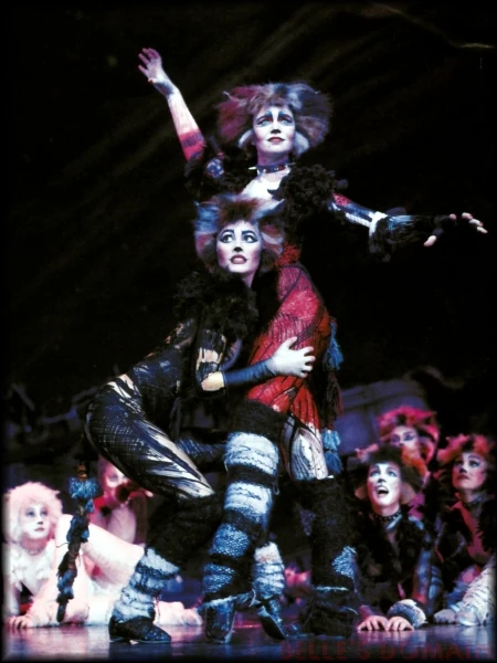 Helen Way | 'Cats' Musical Wiki | Fandom