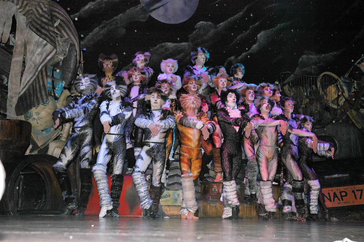 Jellicle Songs for Jellicle Cats/Russian | 'Cats' Musical Wiki | Fandom