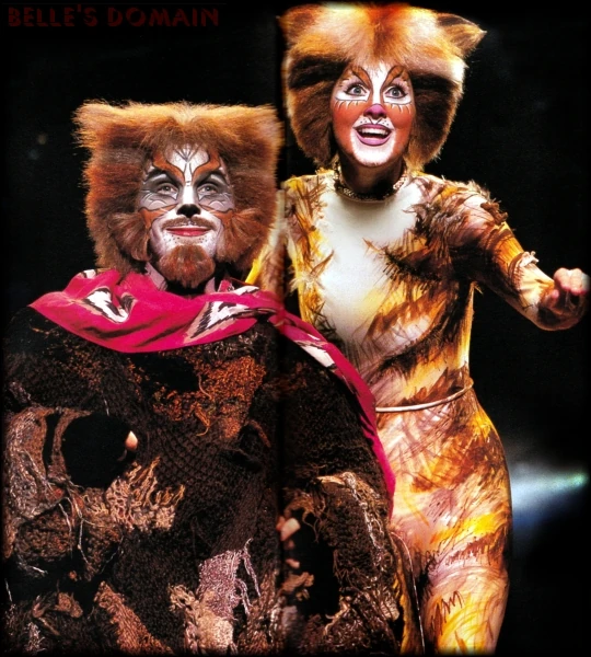 Gus: The Theatre Cat | 'Cats' Musical Wiki | Fandom