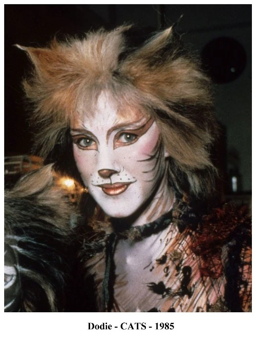 Dodie Pettit | 'Cats' Musical Wiki | Fandom
