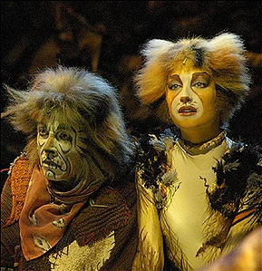 Gus: The Theatre Cat/Russian | 'Cats' Musical Wiki | Fandom