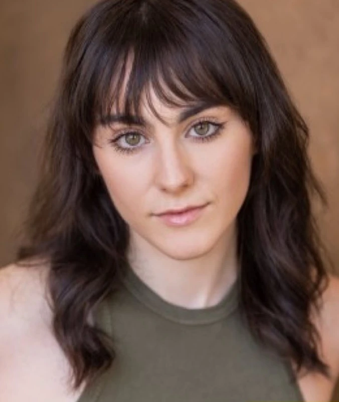 Issy Moore | 'Cats' Musical Wiki | Fandom