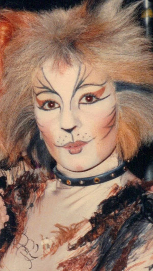 Susan Santoro | 'Cats' Musical Wiki | Fandom