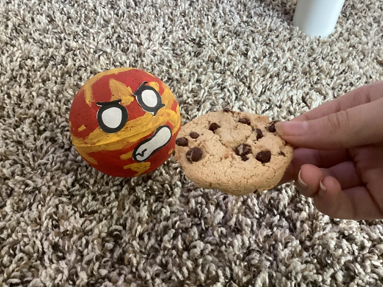 Feeding Venus a cookie | Fandom