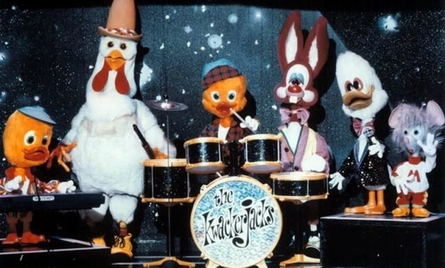 Dooby Duck's Disco Bus | CBBC | Fandom