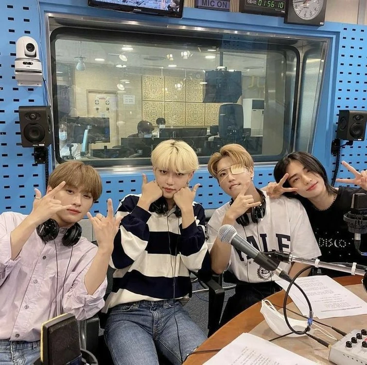 daily skz 😈 | Fandom