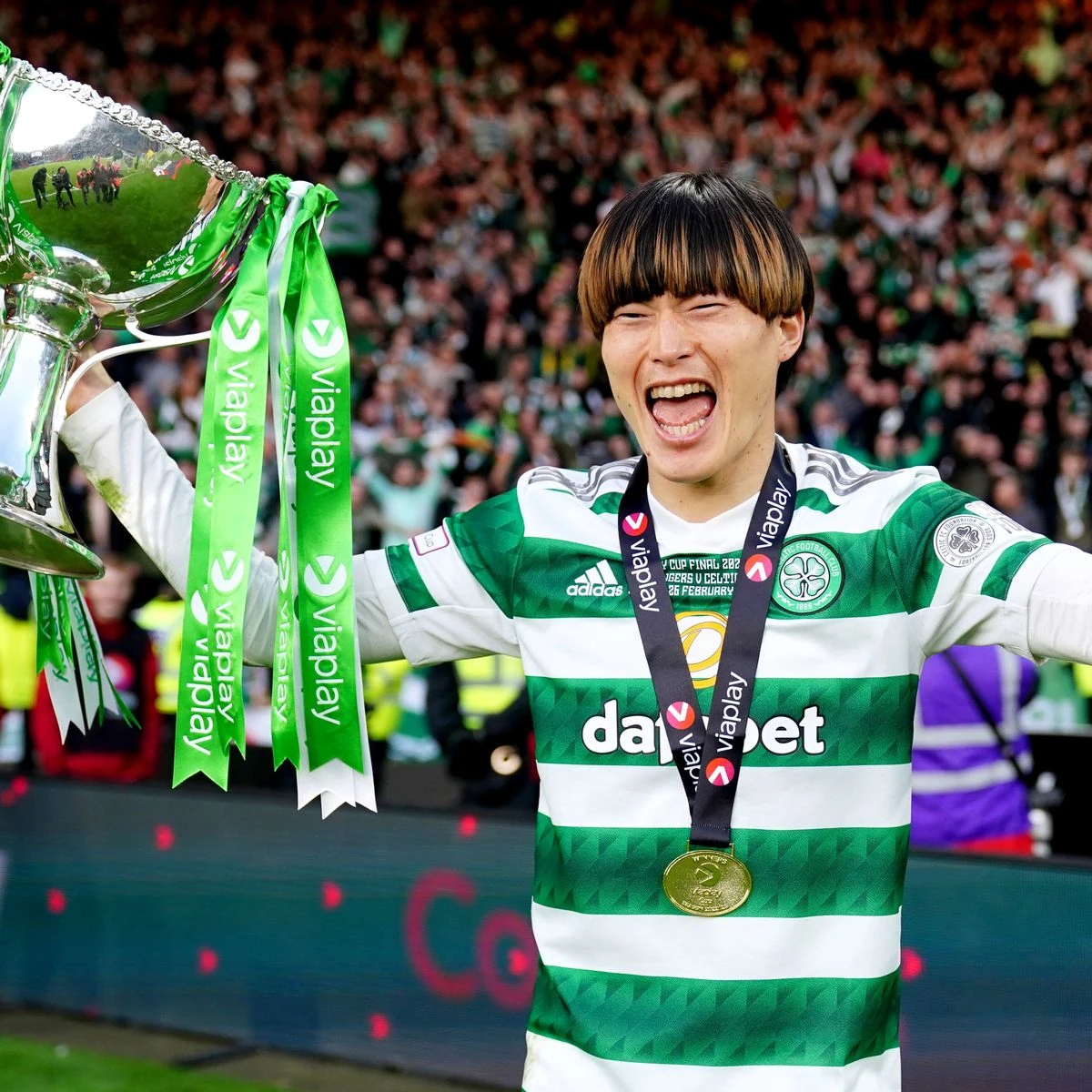 Little kids when Ronaldo scores 10 goals a season in the camel league ...