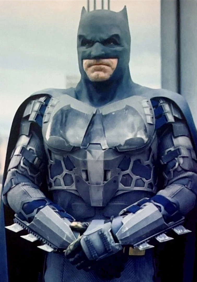 Favorite Flash movie Batfleck suit? | Fandom