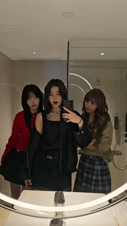 me and who (im eunchae) | Fandom