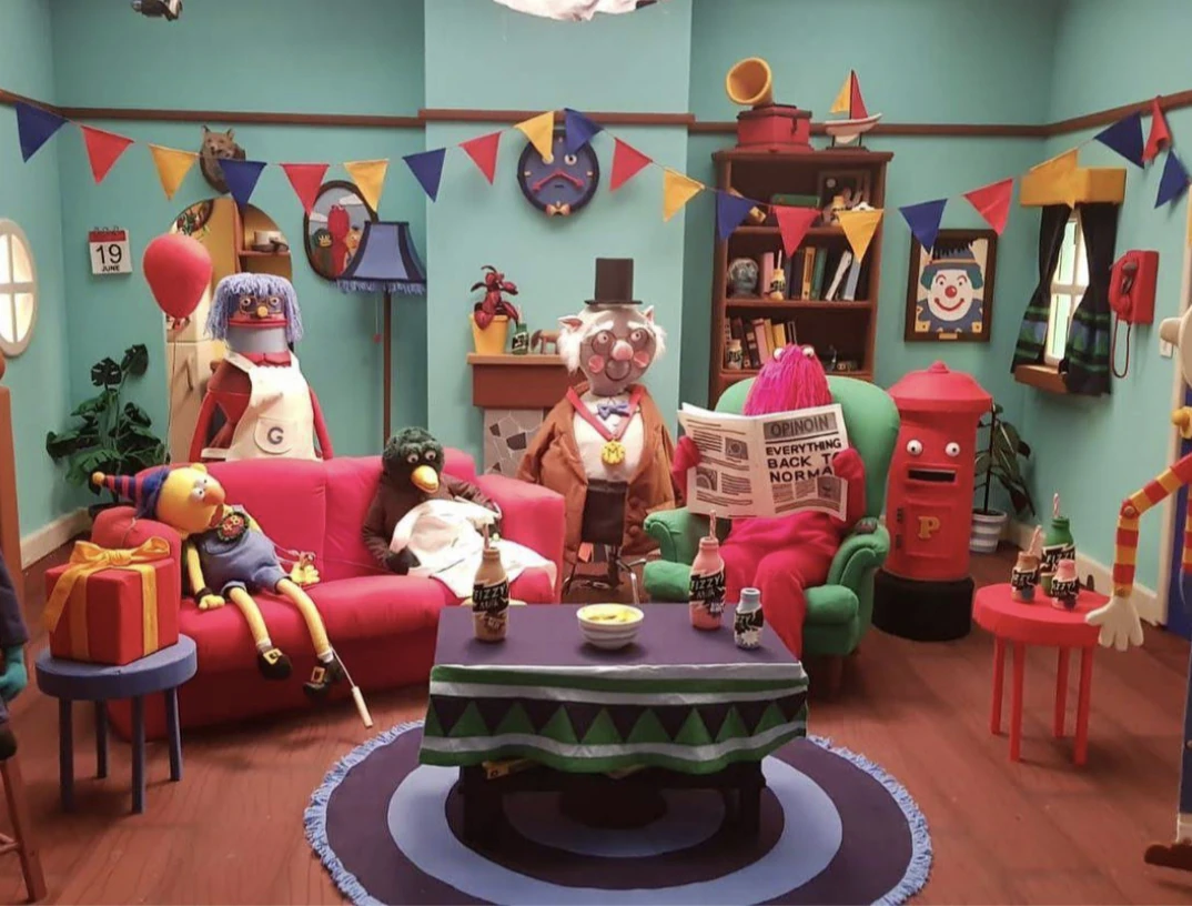 Wakey Wakey Ending Photo! | Fandom