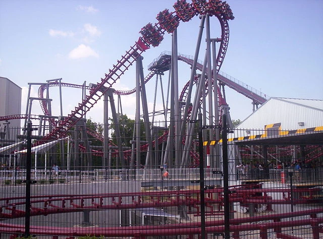 Firehawk | Cedar Fair Entertainment Company Wiki | Fandom