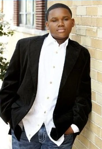 Doc Shaw | Wiki Celebridades De Disney | Fandom