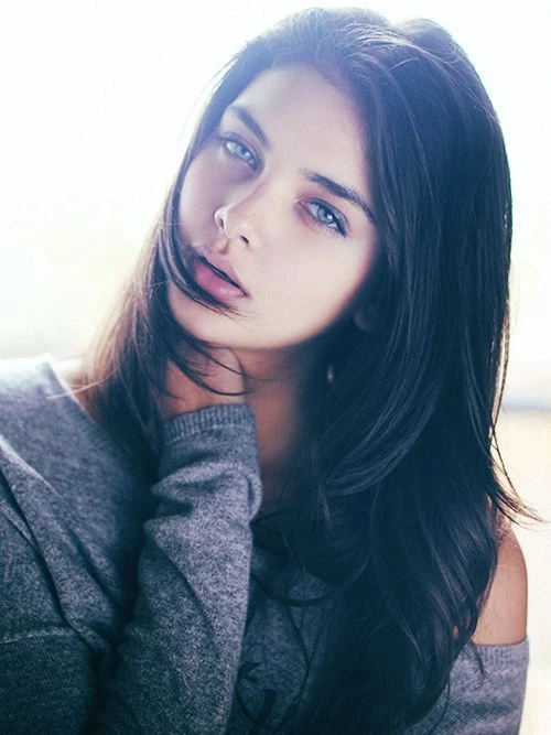 Anna Farelle | Wiki Célébrités Inventées | Fandom