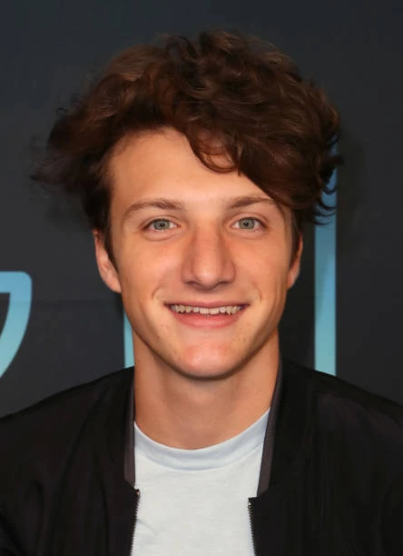 Jake Short | Celebrities Born in 1997 Wiki | Fandom