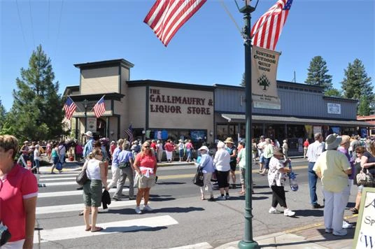 Sisters | Central Oregon Wiki | Fandom