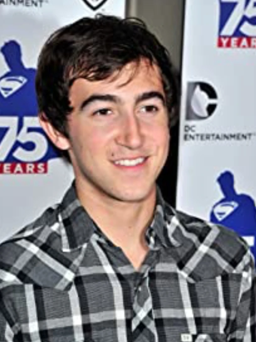 Vincent Martella | Chandler and Tina Wiki | Fandom