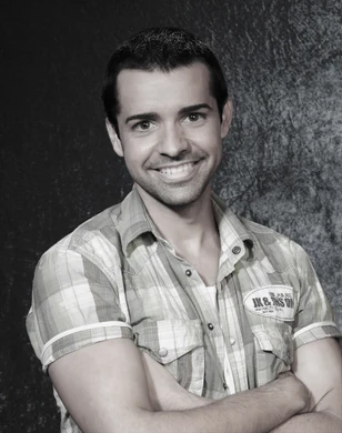 Category:Characters dubbed by Miguel Antelo | Character-community Wiki ...