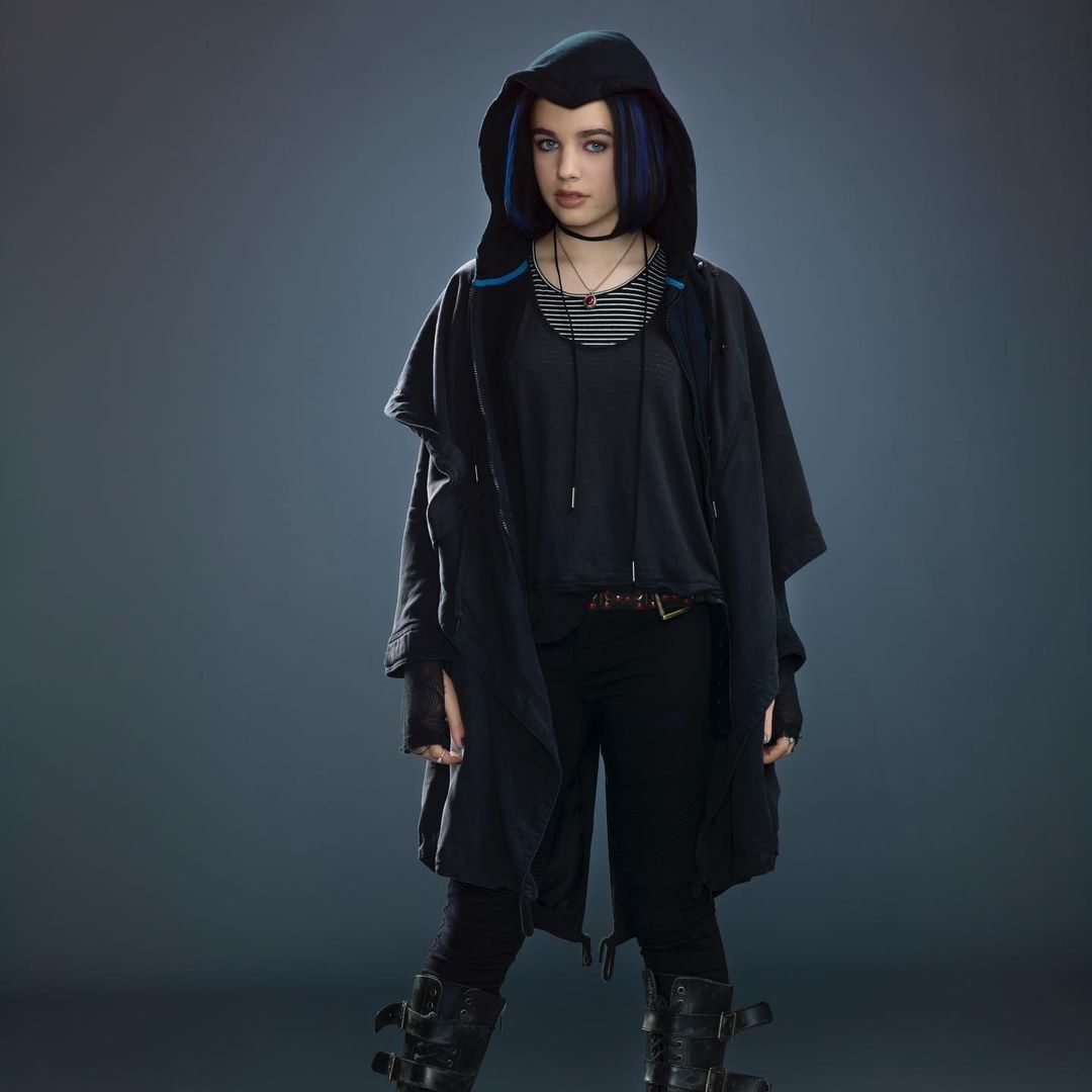 Raven (Titans) | Characters of Fiction Wiki | Fandom