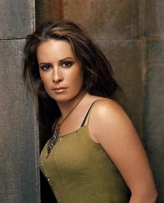 Piper Halliwell | Characters Sourcebook Wiki | Fandom