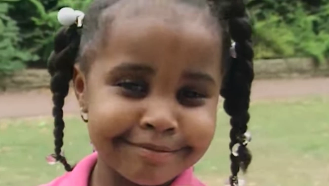 Camille | Characters spinning but their head sticking out Wiki | Fandom