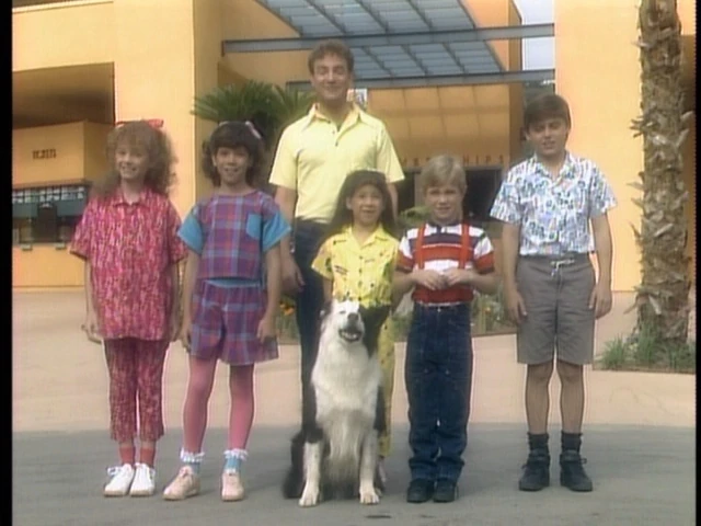 Mike the Dog | Fictional Characters Wiki | Fandom