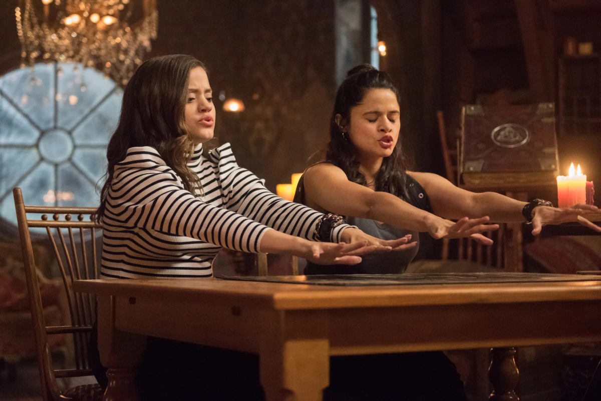 1x02 | Wiki CHARMED 2018 | Fandom