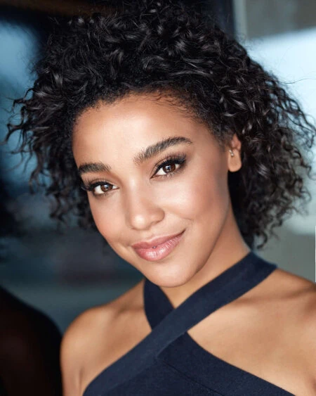 Lucy Barrett | Charmed Wiki | Fandom