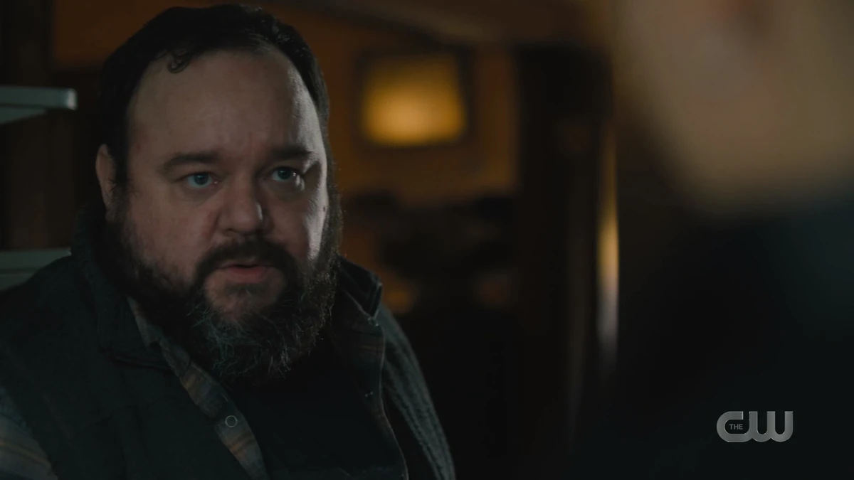 Elliot Larson | Charmed Wiki | Fandom